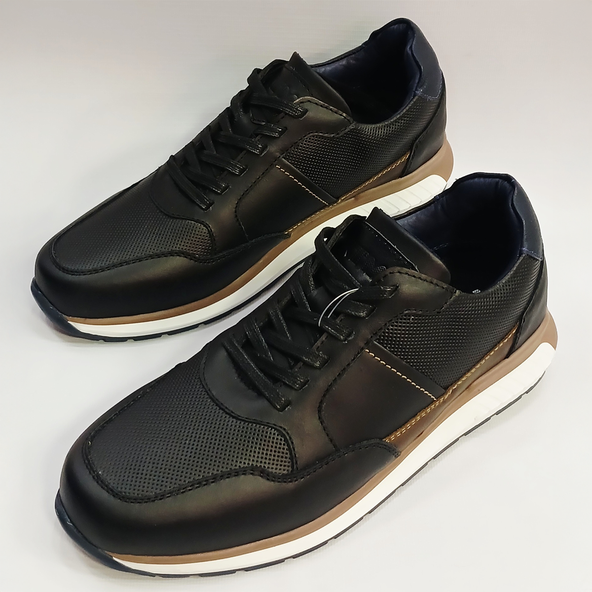 Tenis Negros - RTM Moda